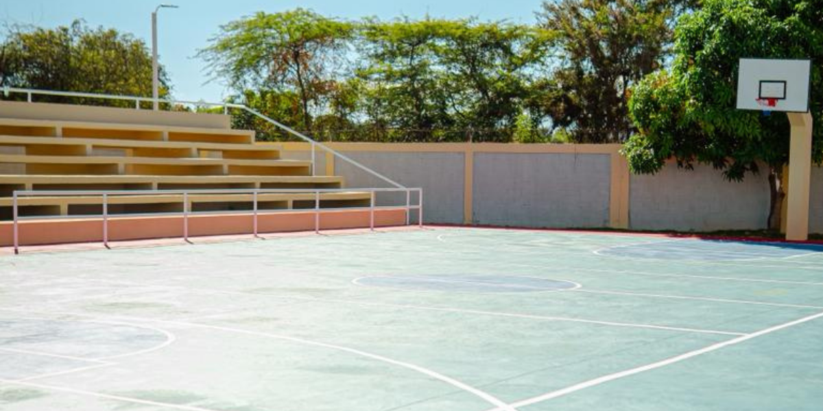 Presidente Luis Abinader inaugura Liceo León Romilio Rodríguez Ventura ...